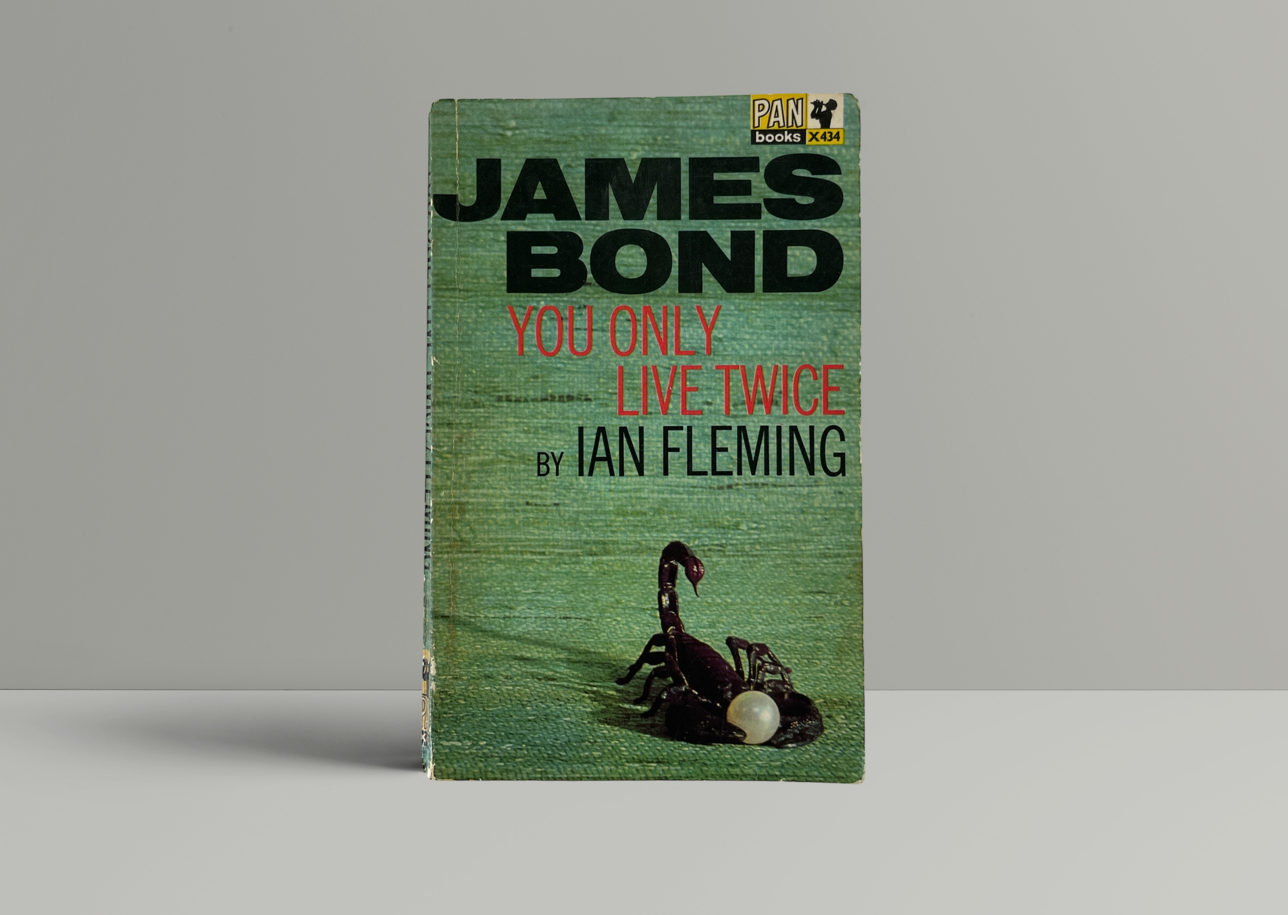 Ian Fleming - You Only Live Twice - First Pan Paperback 1965
